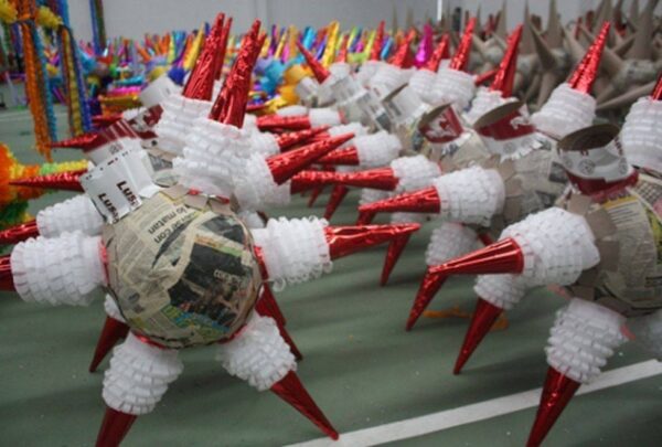 Hace más de 400 años fue creada la primera piñata navideña en México ...
