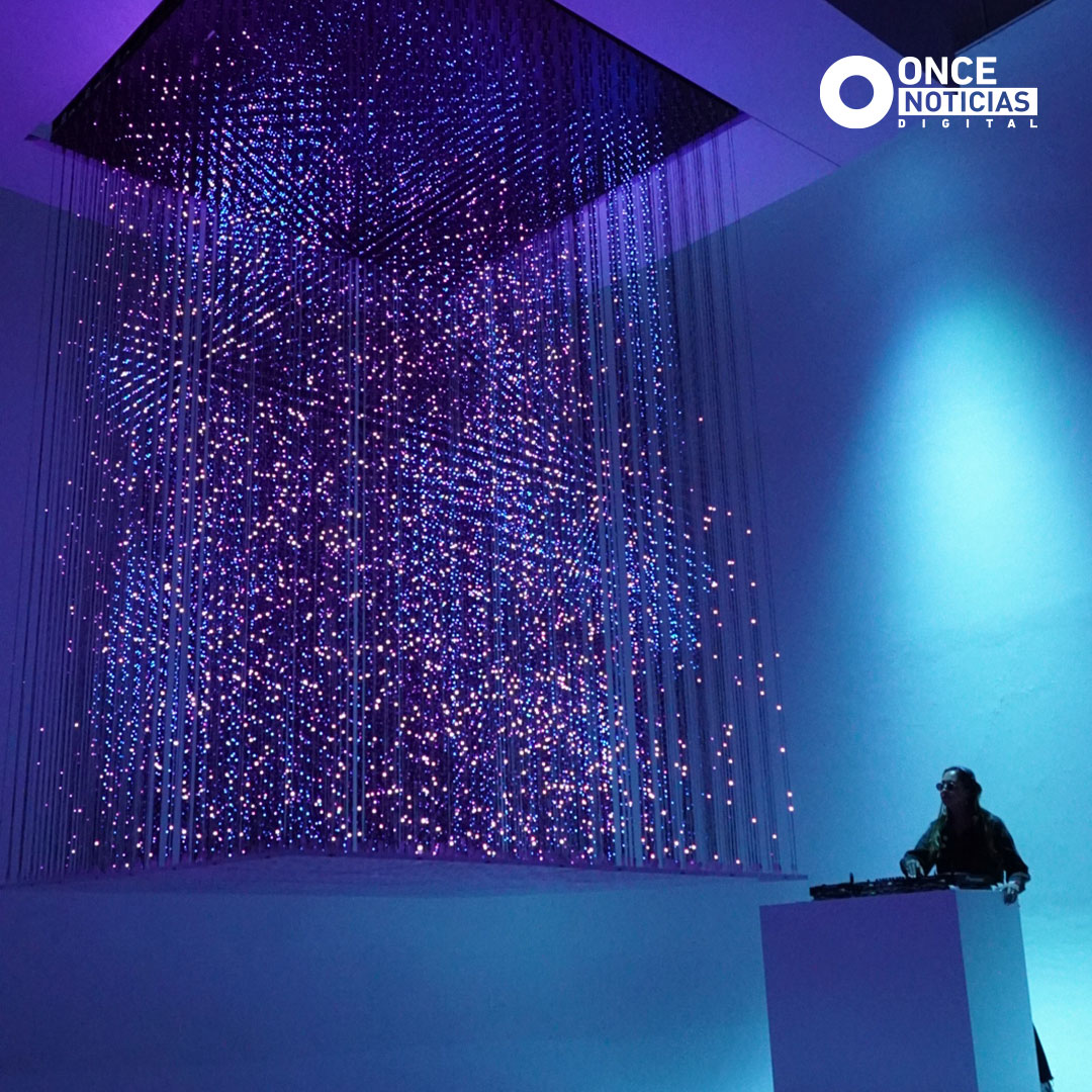 Presentan instalación artística que explora fenómeno neurofisiológico ...